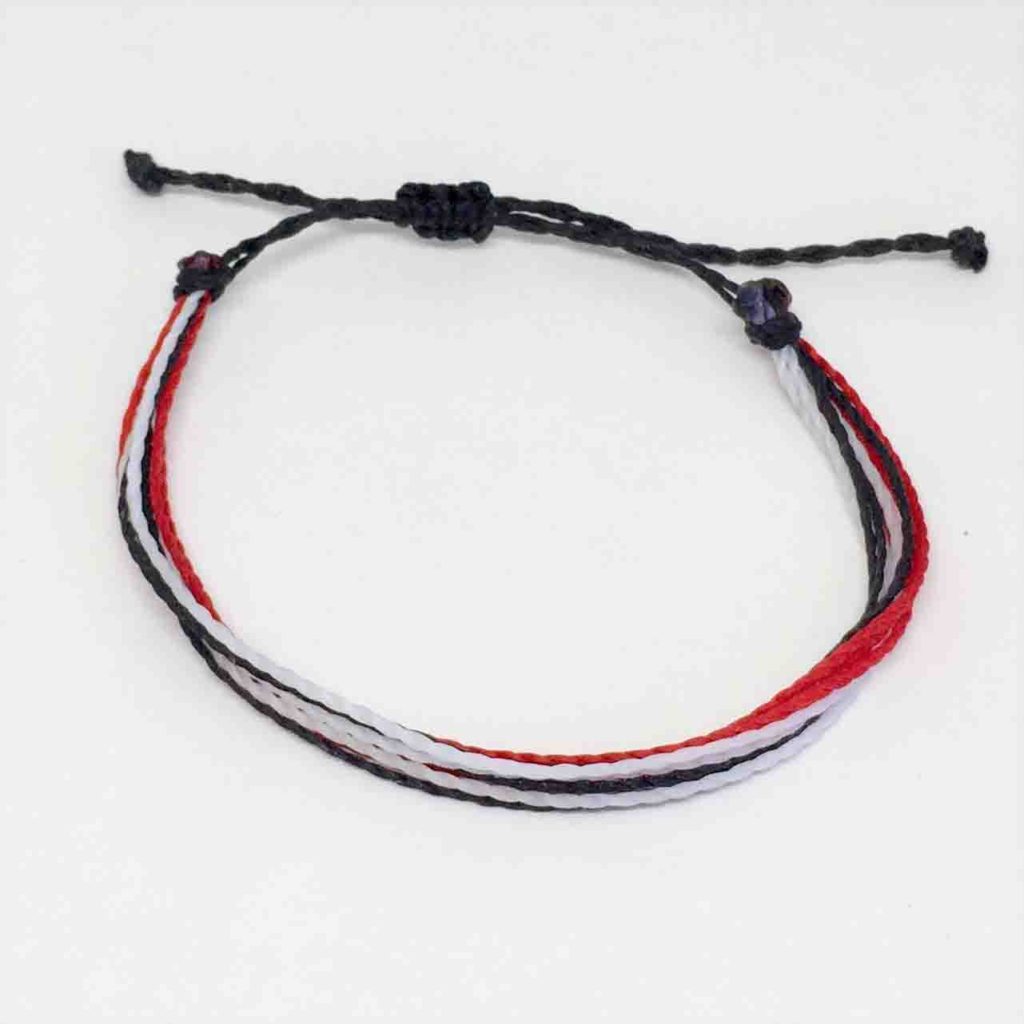 Set of 5 Bracelets: 2 camp Bracelets, 2 Tila Bracelets, and 1 Pure vida ... Set of 5 Bracelets: 2 camp Bracelets, 2 Tila Bracelets, and 1 Pure vida ...